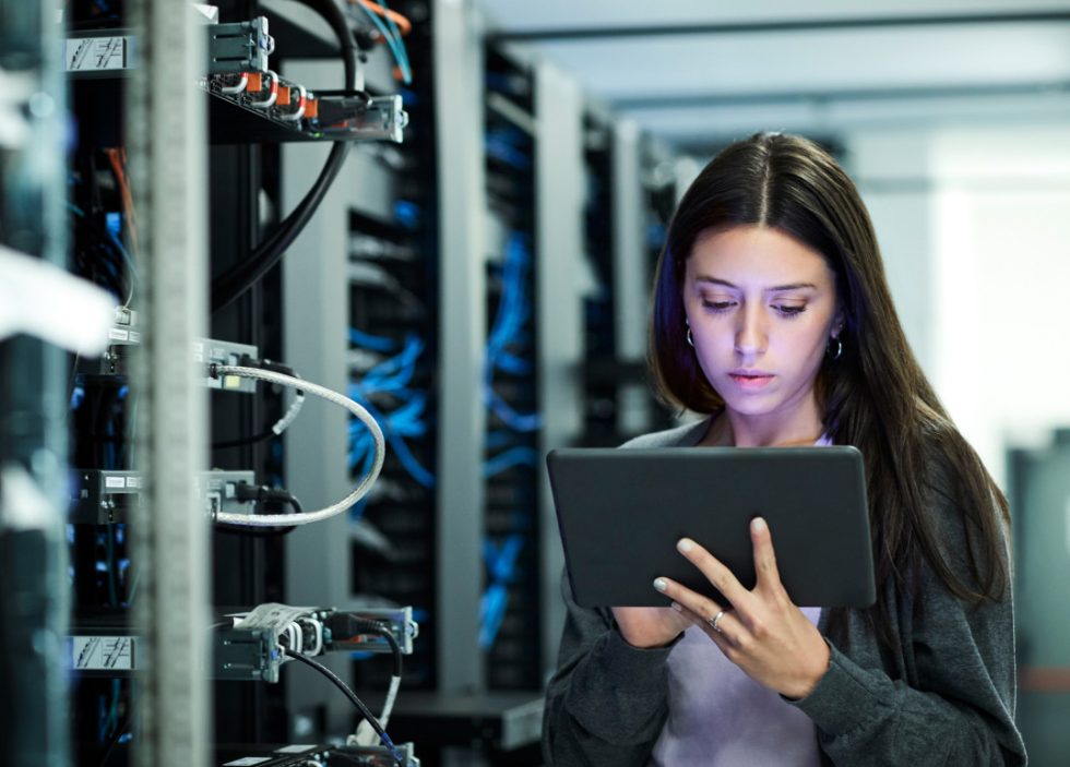 Microsoft 365 F1 and F3 Subscriptions: Empowering the Frontline ...